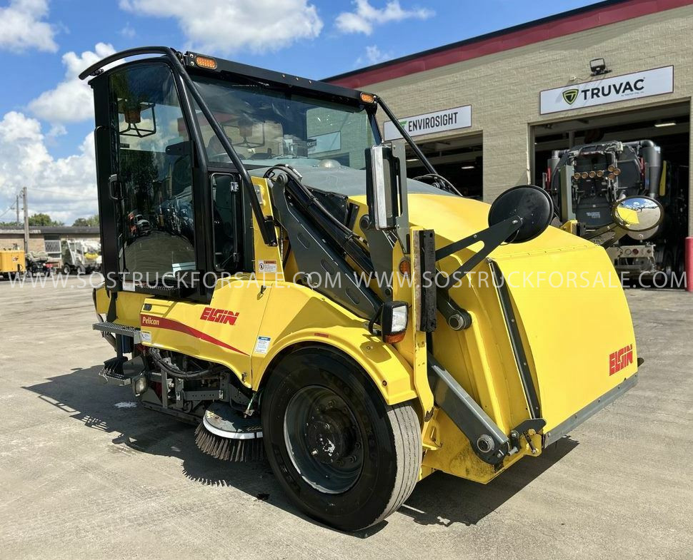 Used 2010 ELGIN Sweeper